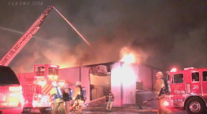 Mattress company fire in L.A. County - raw video - Statter911