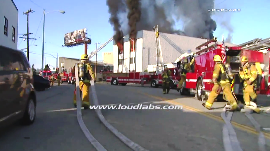 New video from LAFD commercial fire showing transition to defensive ...