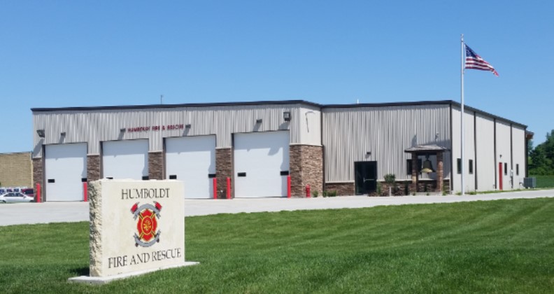 Iowa Firefighter arrested for driving apparatus drunk to crash scene ...