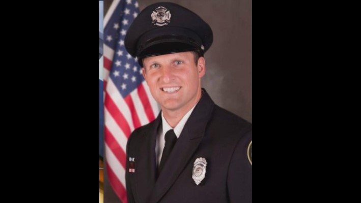 Body-cam video of shooting that killed Appleton, WI Firefighter Mitch ...